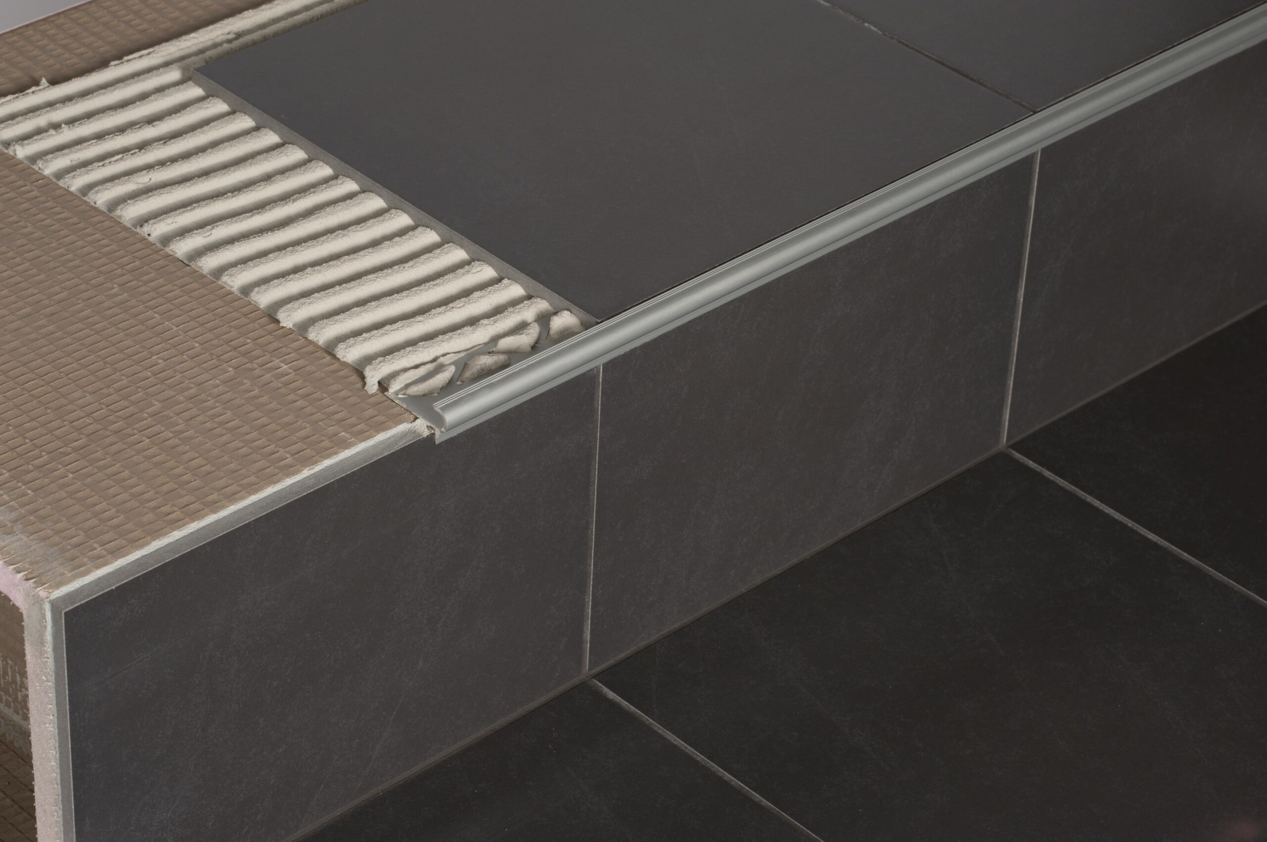 ALU-PROFILI ZA STEPENICE STEP FAE - MacanPT